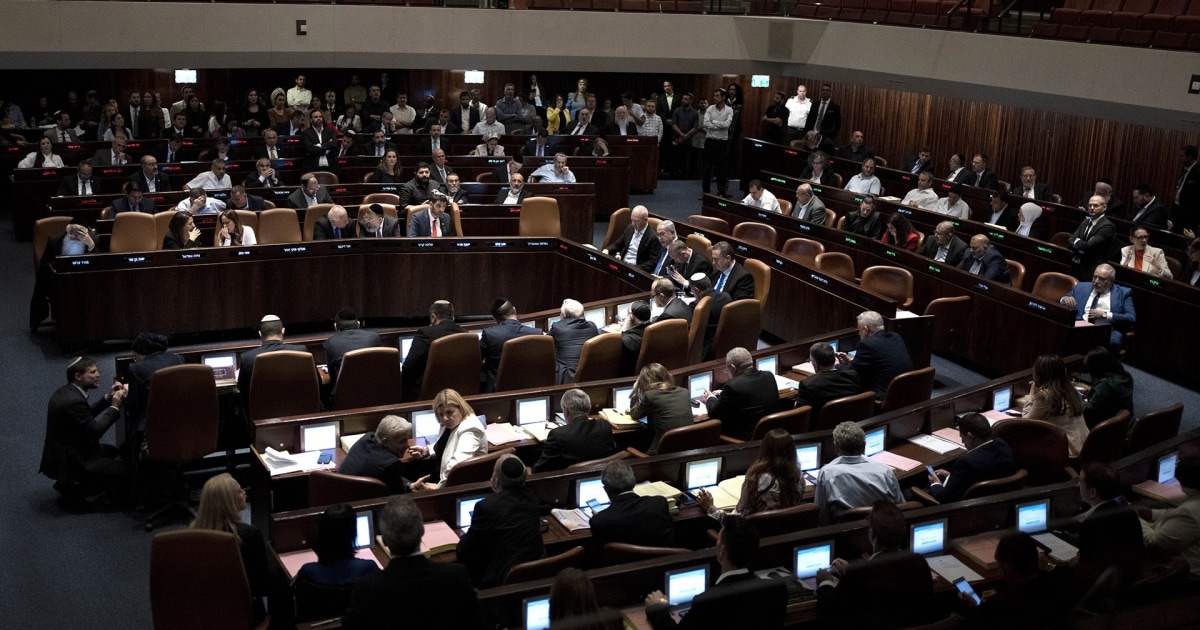 Israeli Lawmakers Debate Judicial Overhaul Amid Mass Protests 9142