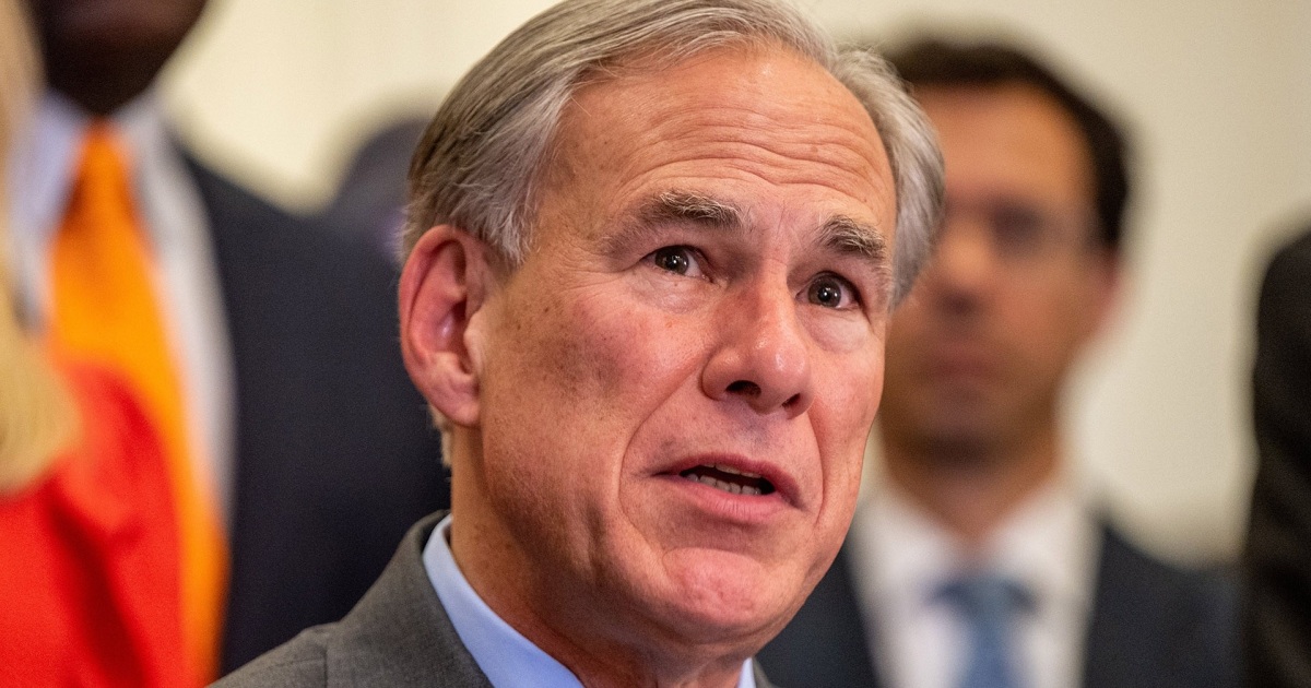 Greg Abbott refuses to remove floating barriers on Rio Grande