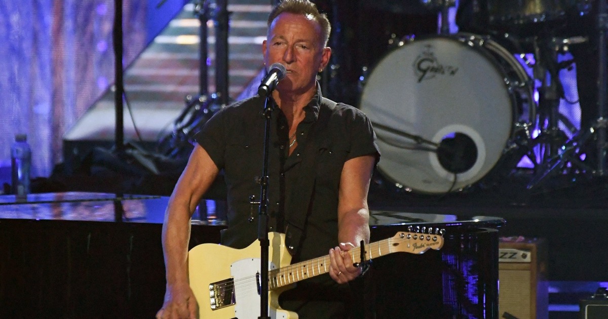 Bruce Springsteen postpones concerts due to peptic ulcer disease