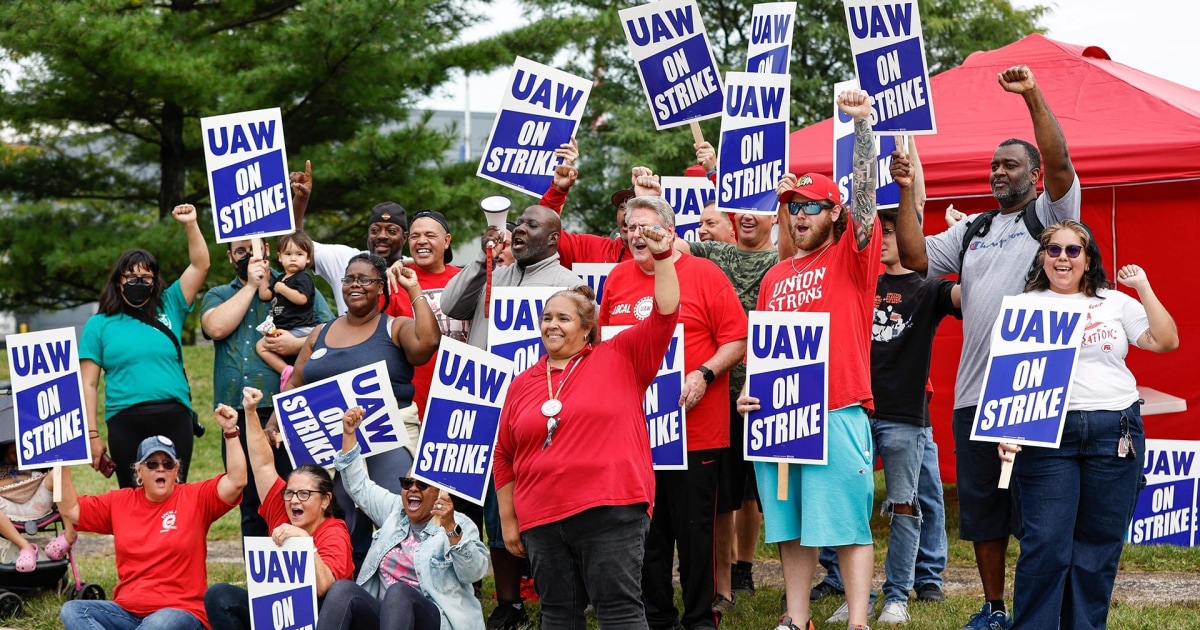 Autoworkers strike continues as Biden set to join picket line