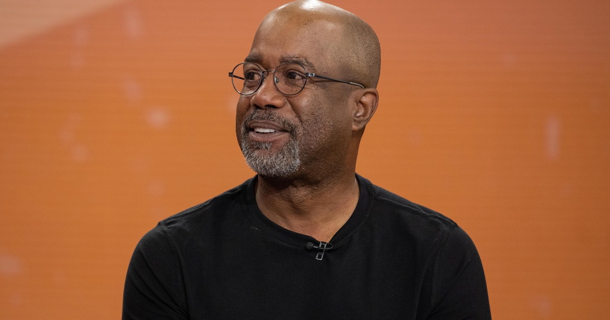 Darius Rucker talks how ‘Carolyn’s Boy’ is a tribute to his roots