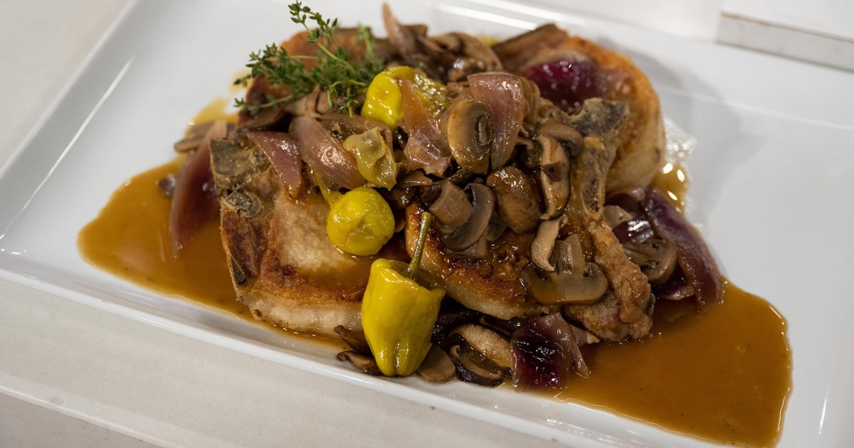 Pork chops with pepperoncini: Get Lidia Bastianich’s recipe!