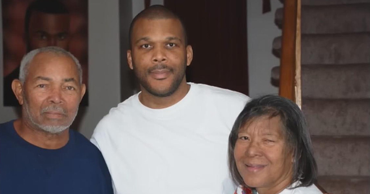 Get a first look at trailer for Tyler Perry's new doc ‘Maxine’s Baby’