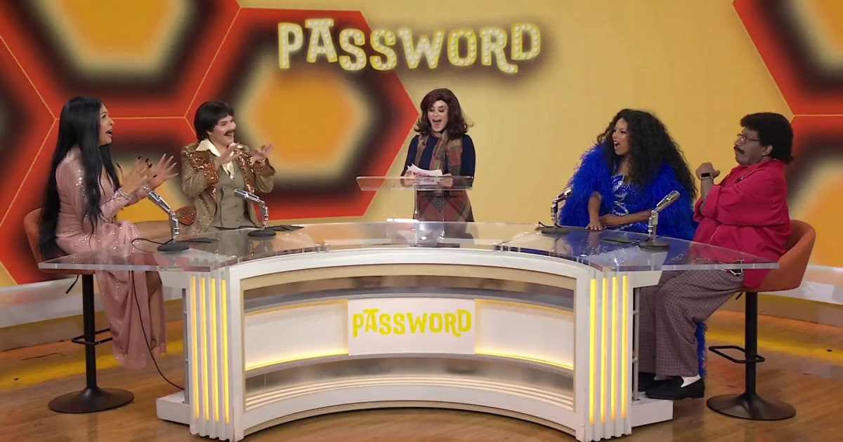 Hoda & Jenna compete in ’70s game show ‘Password’ for Halloween