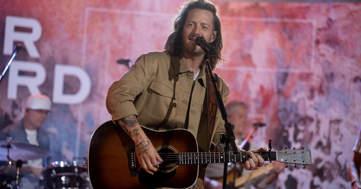 Tyler Hubbard performs ‘Back Then, Right Now’ live on TODAY