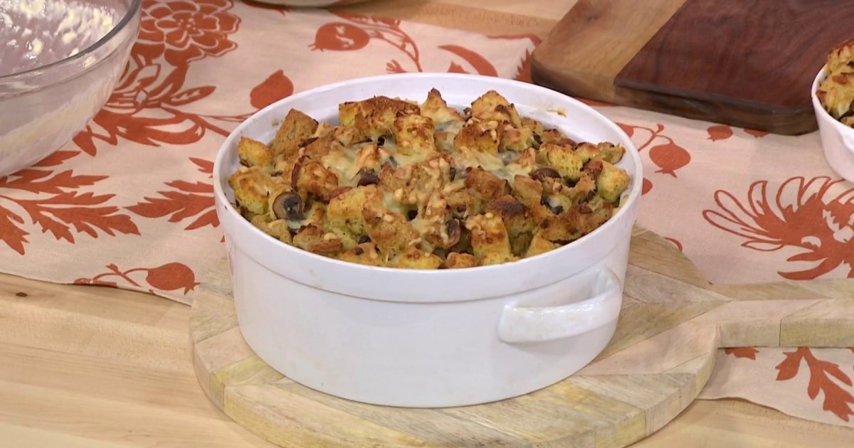 Mushroom and leek bread pudding: Get Ina Garten’s recipe!