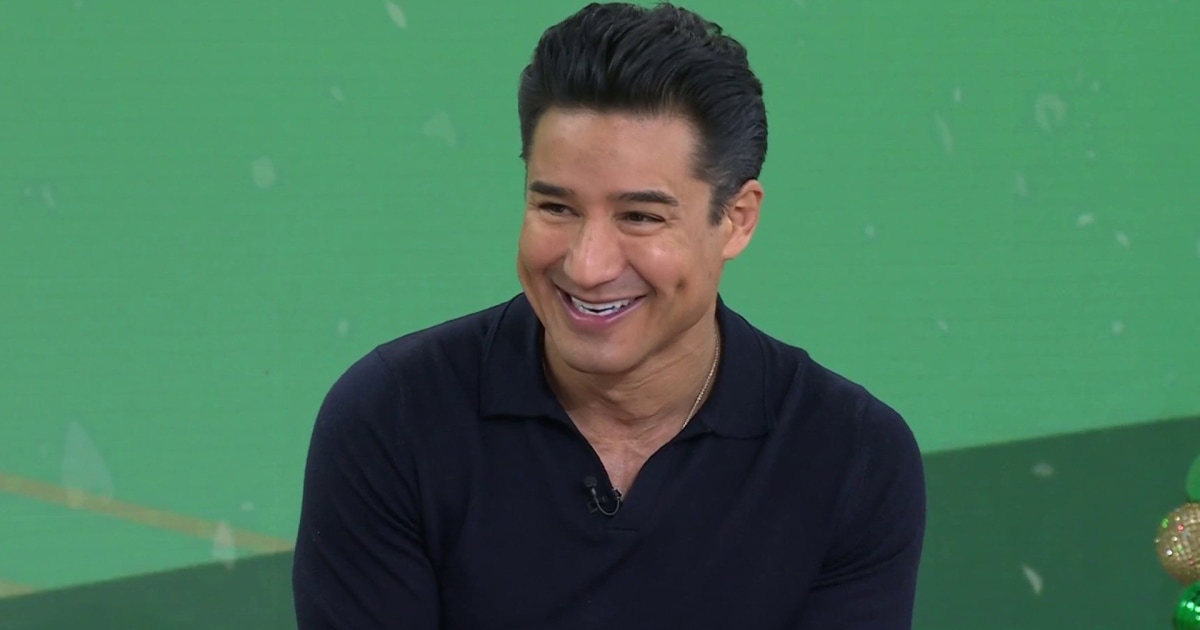 Mario Lopez previews 2023 Rockefeller Center tree lighting