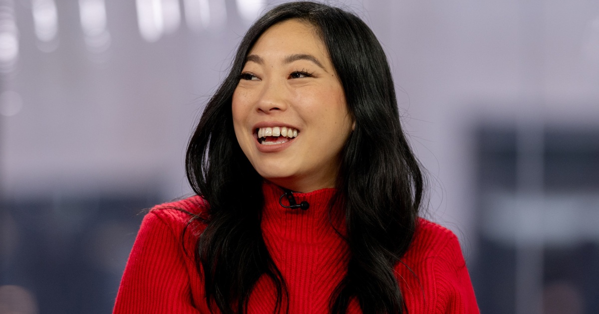 Awkwafina talks 'Quiz Lady,' 'Migration,' more