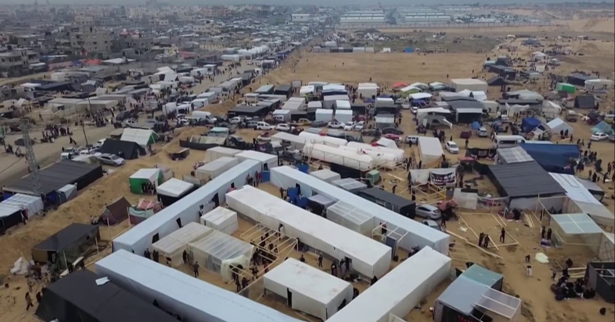 UN warns of humanitarian crisis in Gaza as Israel expands fighting