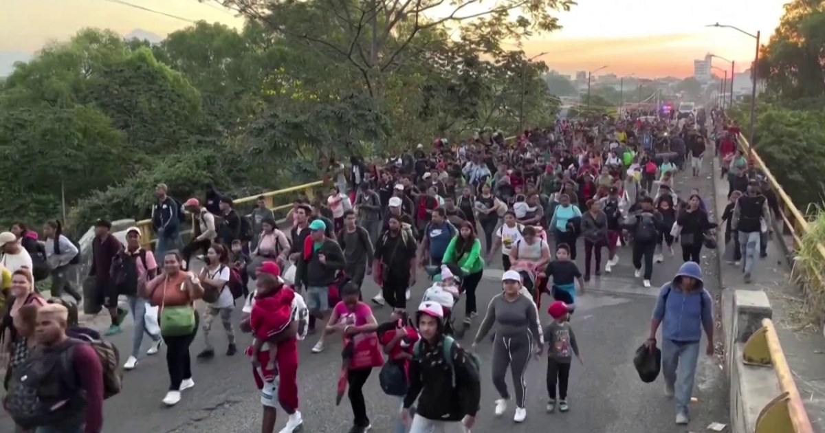 Largest migrant caravan in more than a year headed to US