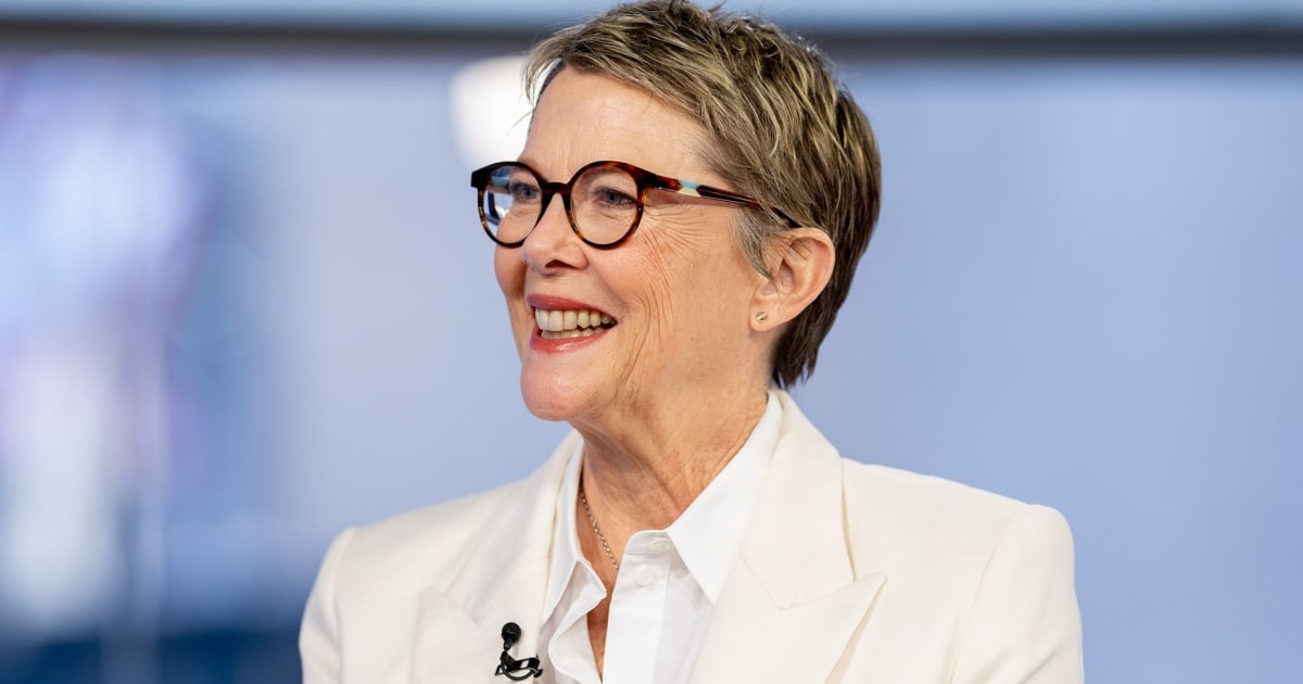 Annette Bening parle de « Nyad », de son entraînement avec des nageurs ...