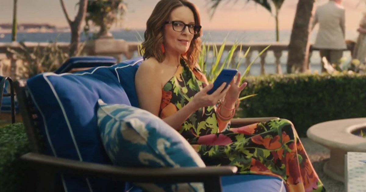 See Booking.com’s Super Bowl commercial starring Tina Fey
