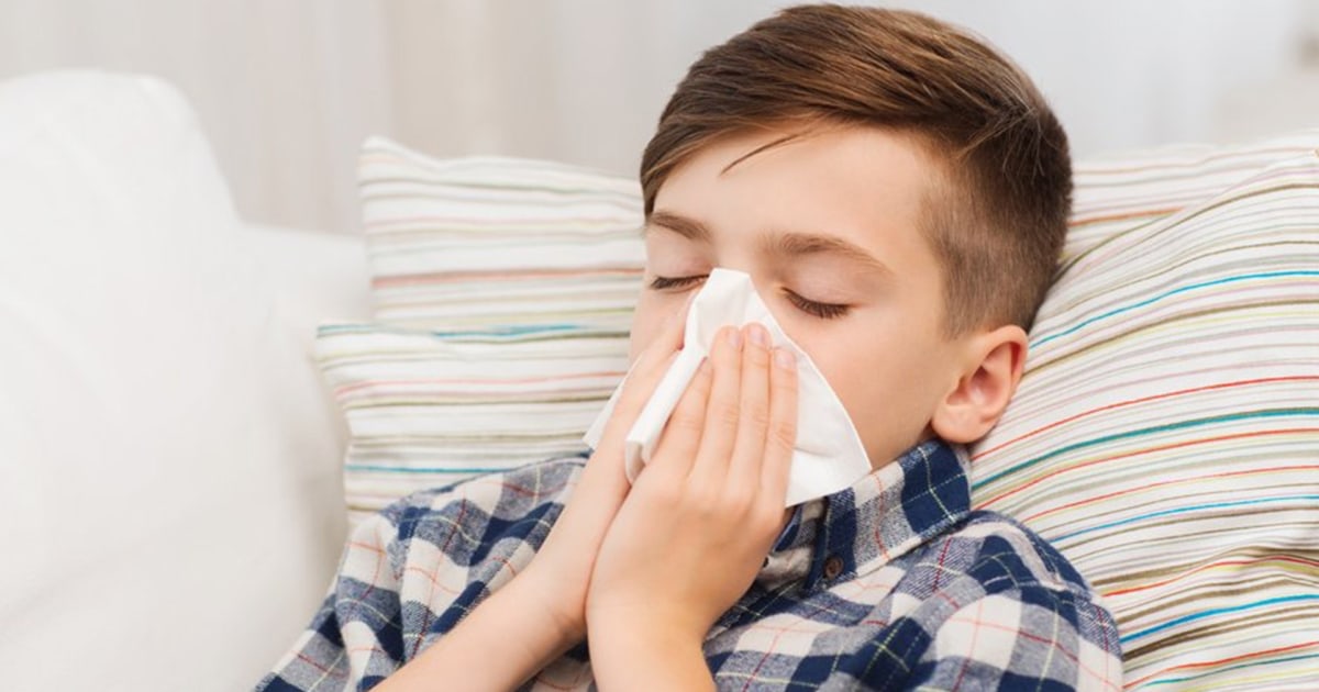 Schools suggest mildly sick kids should attend class anyway