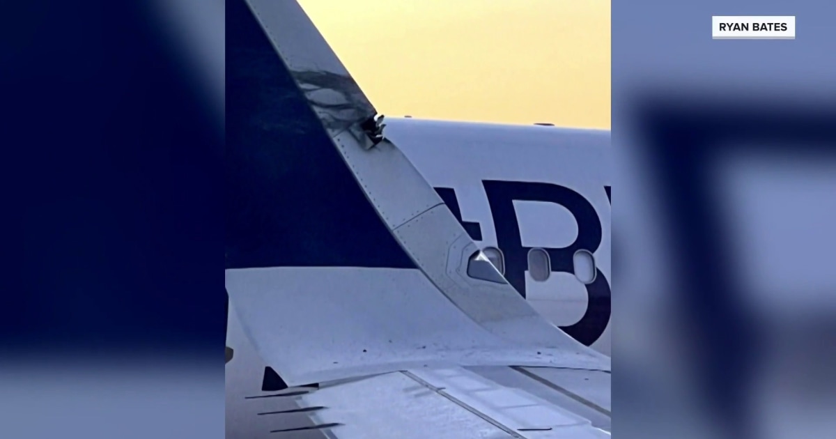 2 JetBlue plans collide at Boston airport, clipping wing