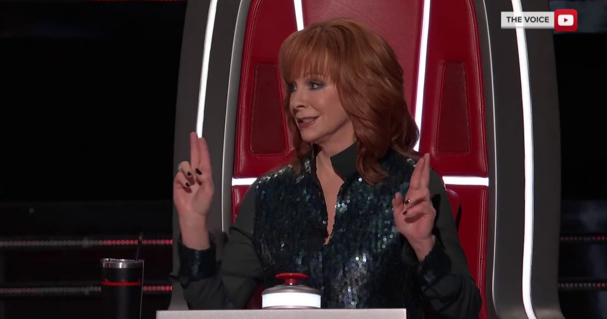 Reba McEntire shouts out Hoda & Jenna on ‘The Voice’