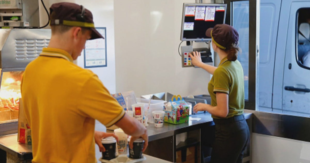 California raises fast food minimum wage to $20 an hour