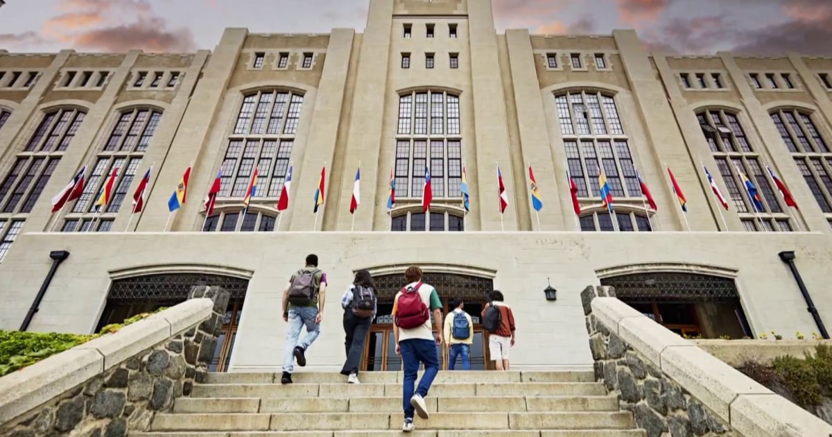 Yearly college costs at top private schools surpass $90,000