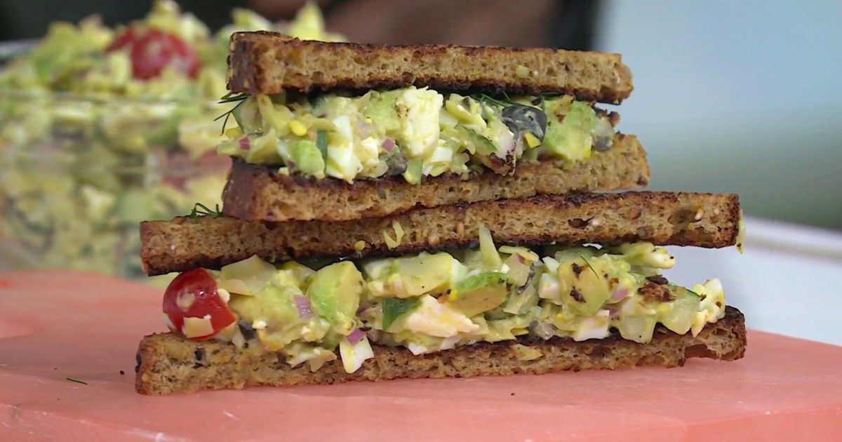 Chopped salad sandwich, matzo tuna melt, more super food hacks
