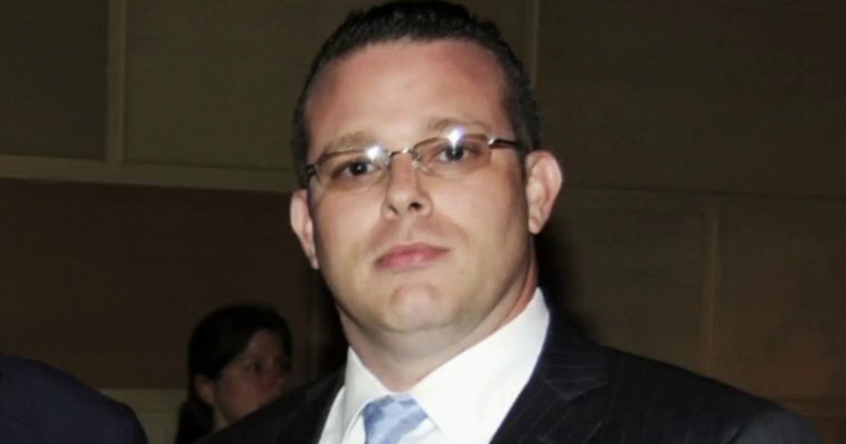 What to expect from banker Gary Farro’s testimony in Trump trial