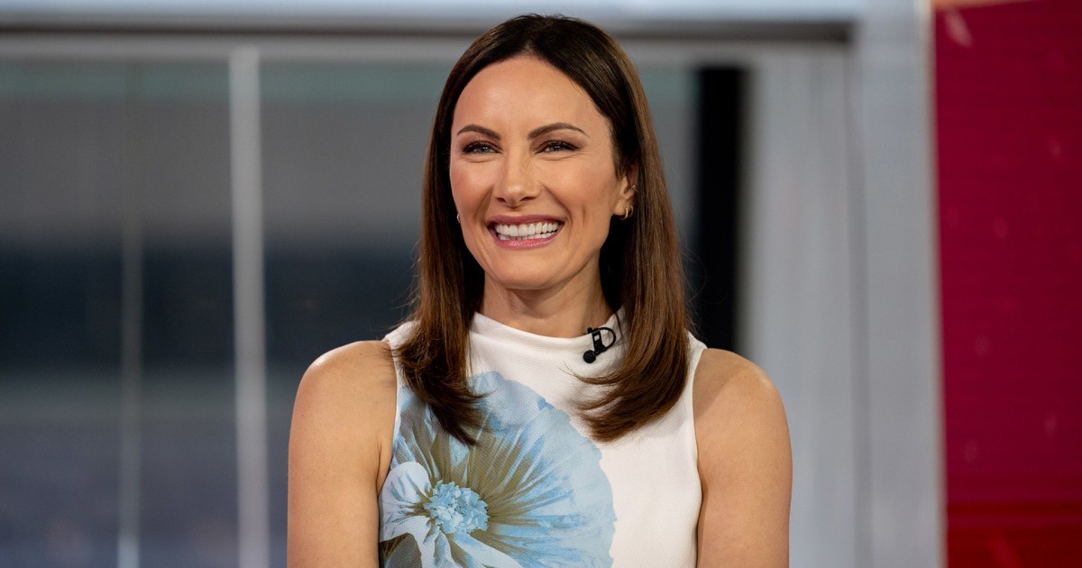 Laura Benanti on the inspiration behind 'Nobody Cares'