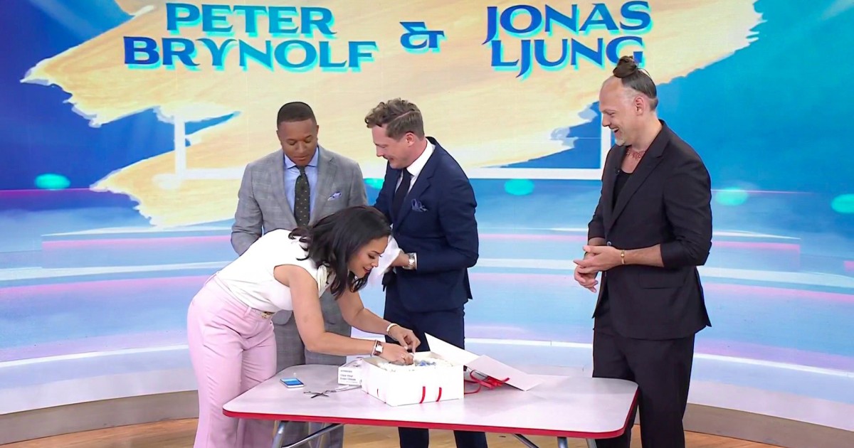 Duo behind magic show ‘Stalker’ stun TODAY anchors with trick