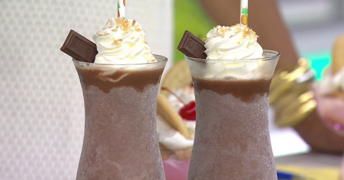3 creative takes on piña coladas: Popsicles, chocolate syrup, more
