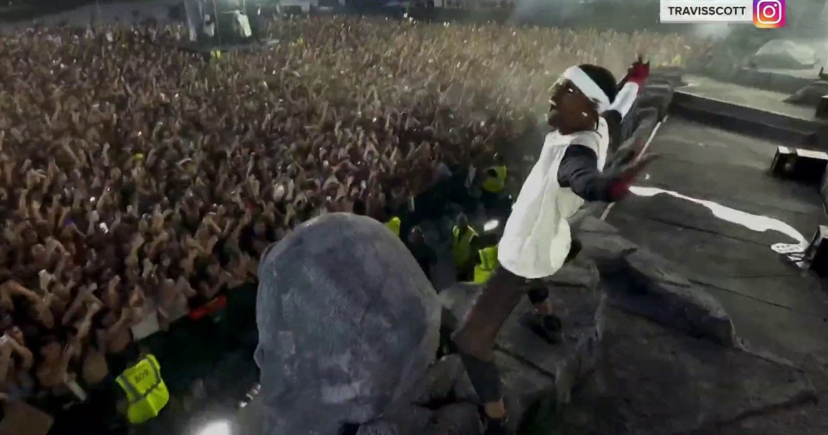 Travis Scott's show makes a whole town shake — literally!