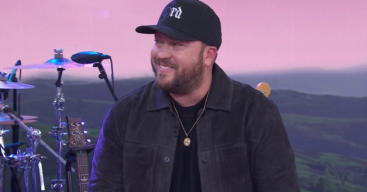 Country star Mitchell Tenpenny talks new album, family, CMAs