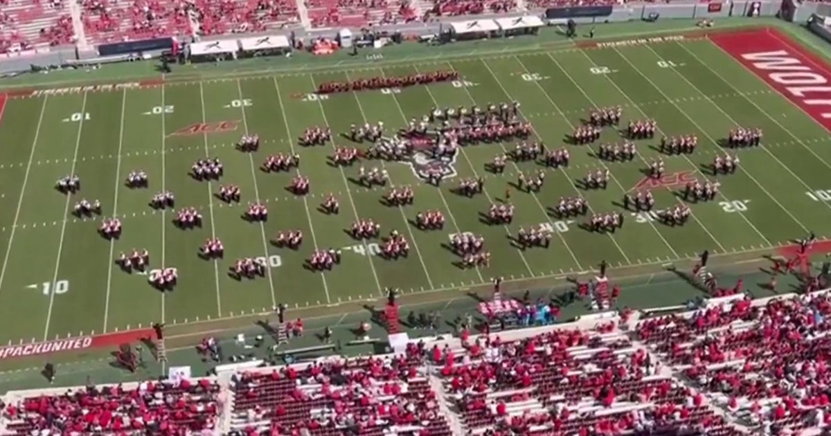 Rival marching bands come together in moving hurricane tribute