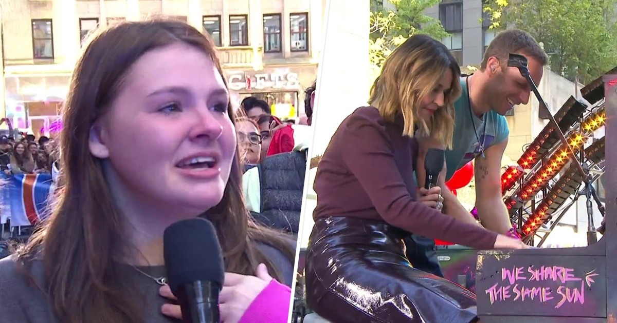 See Savannah Guthrie, Chris Martin play piano for Coldplay fan