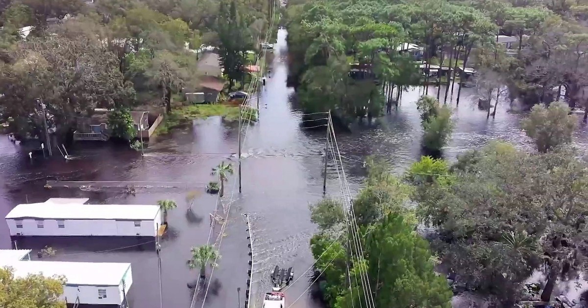 Power outages and flooding persist in Florida after Hurricane Milton