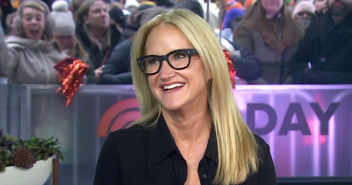Author Mel Robbins details the 'Let Them' approach to living