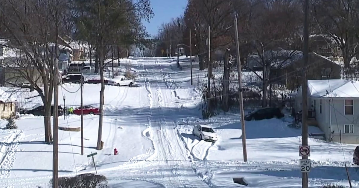 Major winter storm on the move from southwest to East Coast