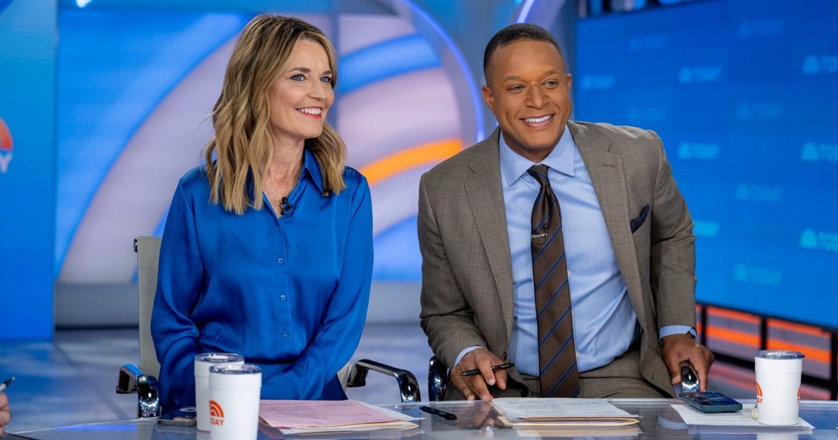 Savannah and Craig Bet On NFL Playoffs: Loser Has To Get Tattoo