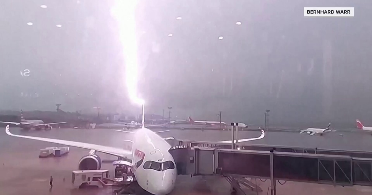 British Airways plane struck by lightning in Brazil