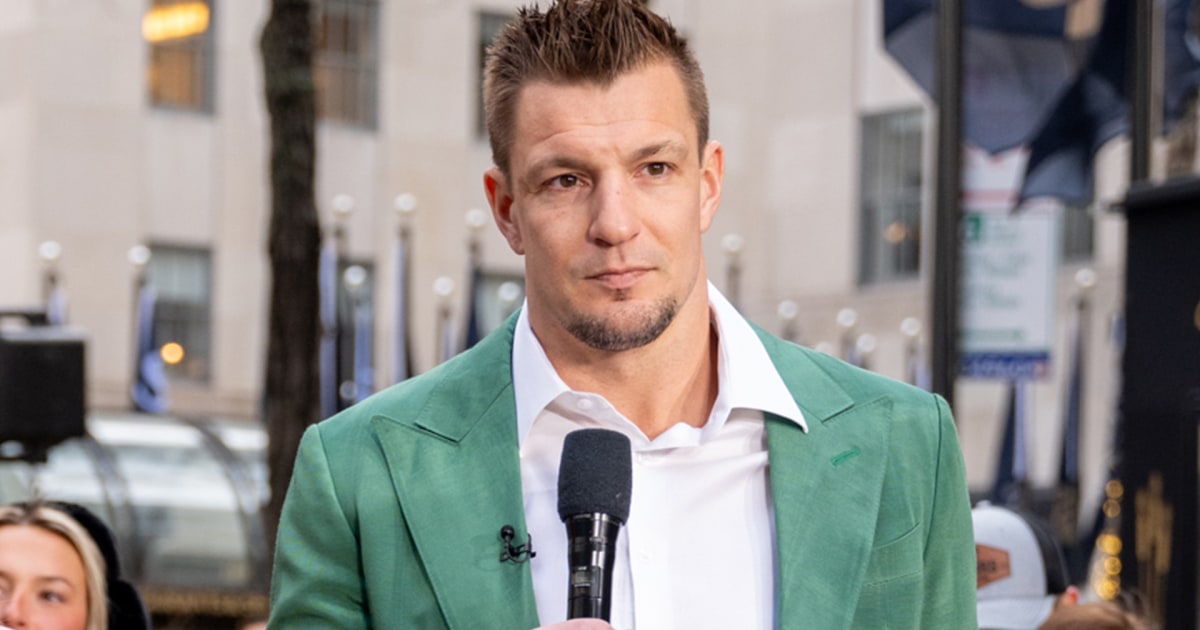 Who will win the 2025 Super Bowl? Rob Gronkowski says...