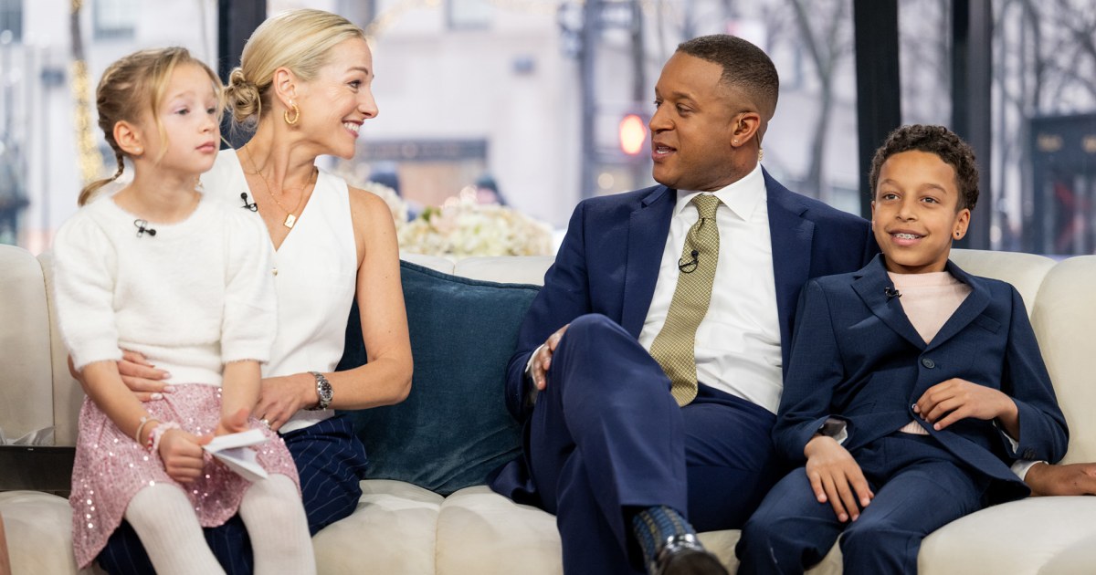 Craig Melvin's family surprises him on 1st day as TODAY co-anchor