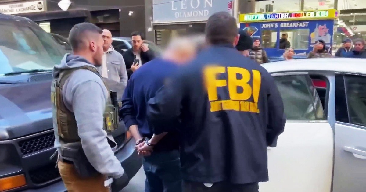 Suspects arrested in FBI raid, possible link to pro-athlete burglaries