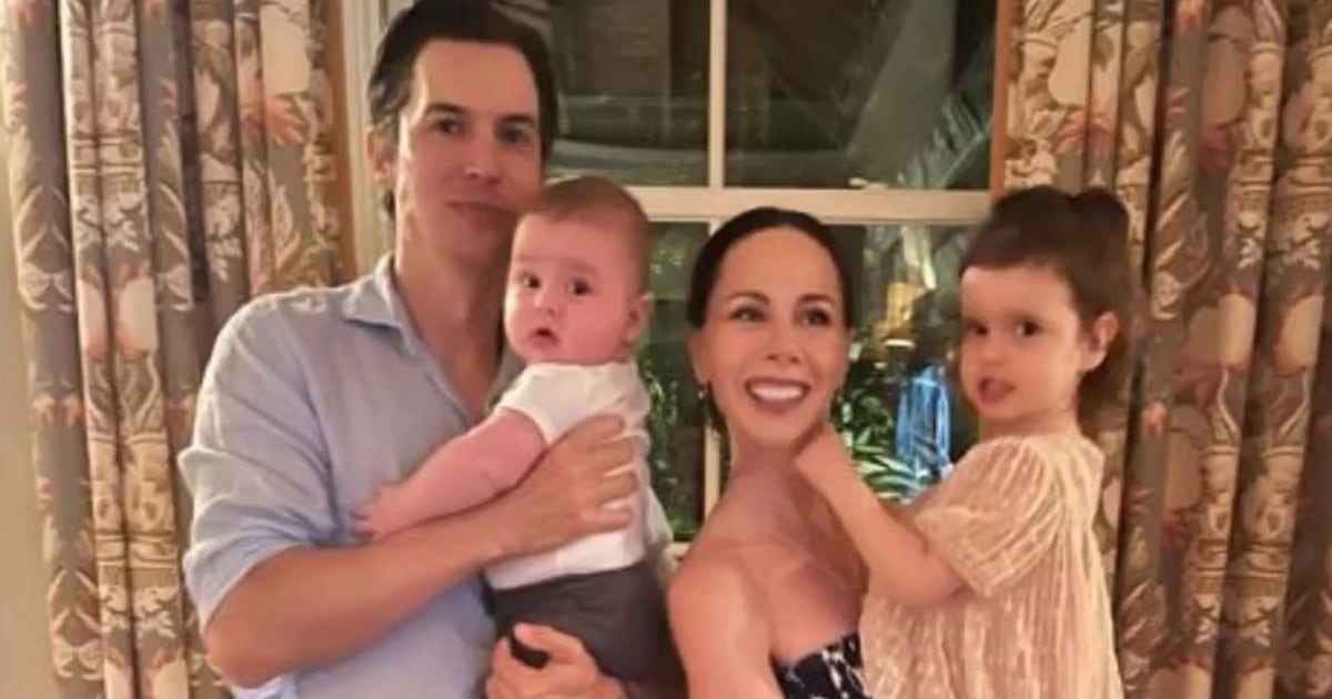 Barbara Bush shares photos of 6-month-old son