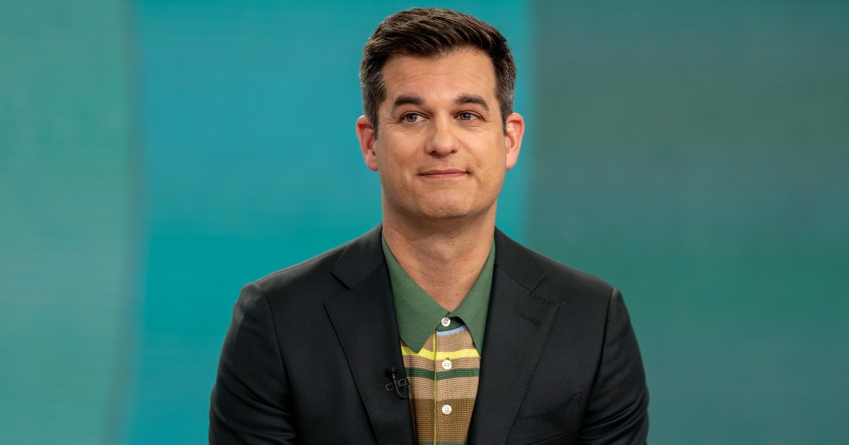 Michael Kosta shares journey to comedy in book 'Lucky Loser'