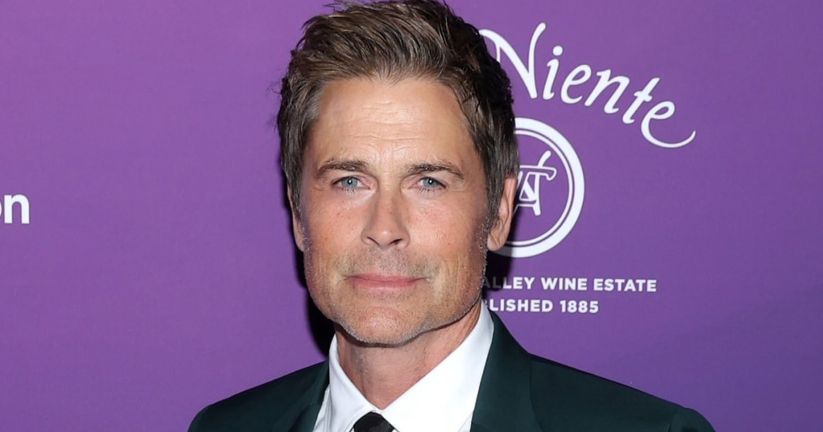 Rob Lowe gets confused for John Stamos by Hollywood tour bus