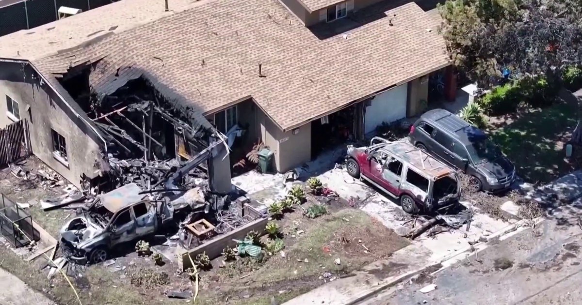 San Diego plane crash: NTSB says airport runway lights were out