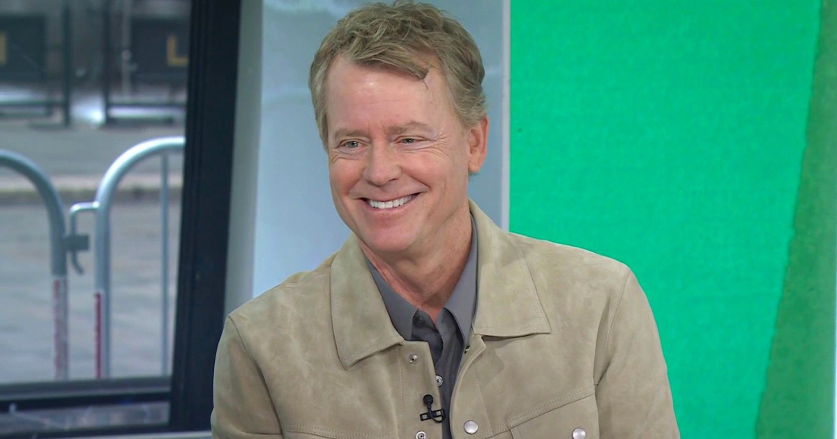 Greg Kinnear Talks ‘Smoke,’ ‘Little Miss Sunshine’ and ‘Off the Grid’