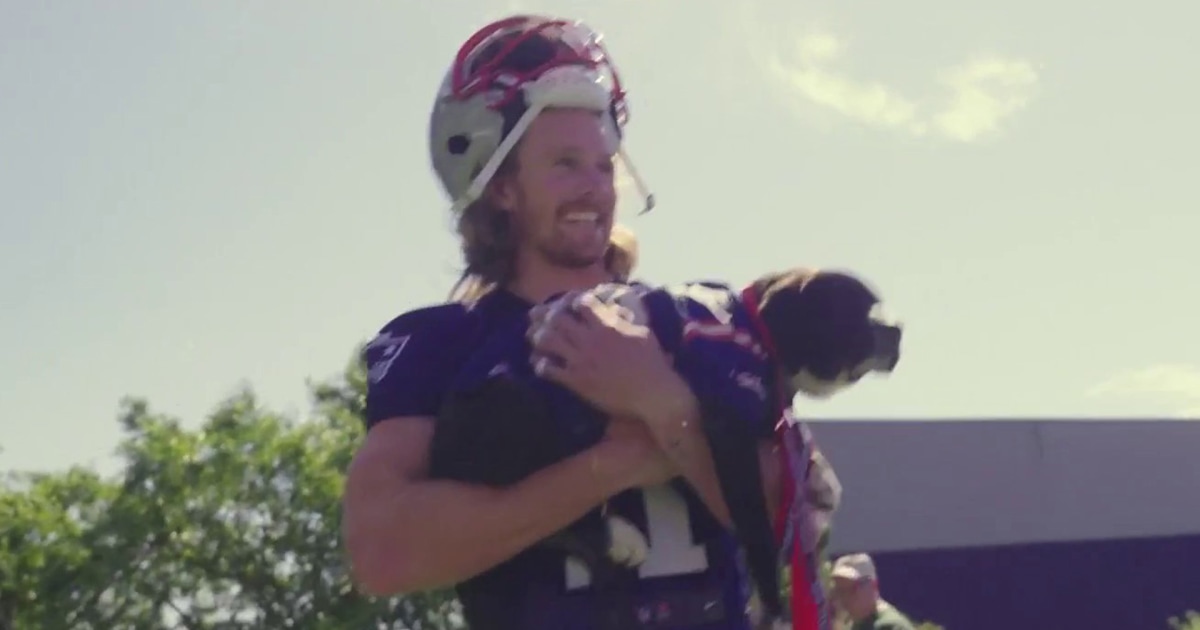 Patriot Players Hand-Deliver Pups at Adoption Event