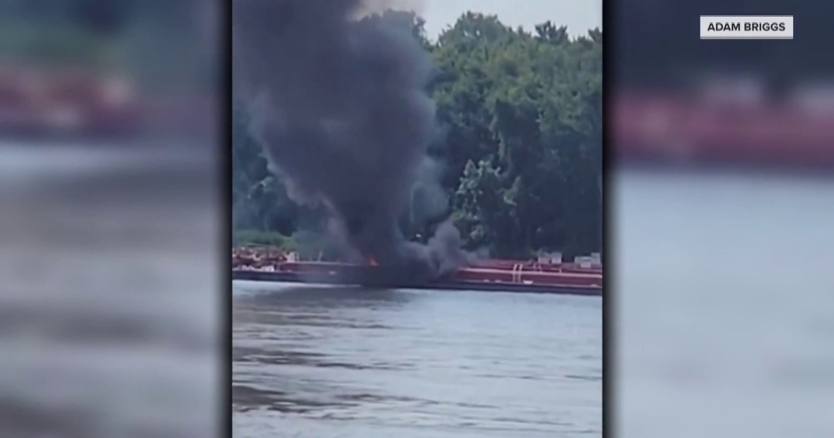 Helicopter Crashes Into Mississippi River Barge, Killing 2 on Board