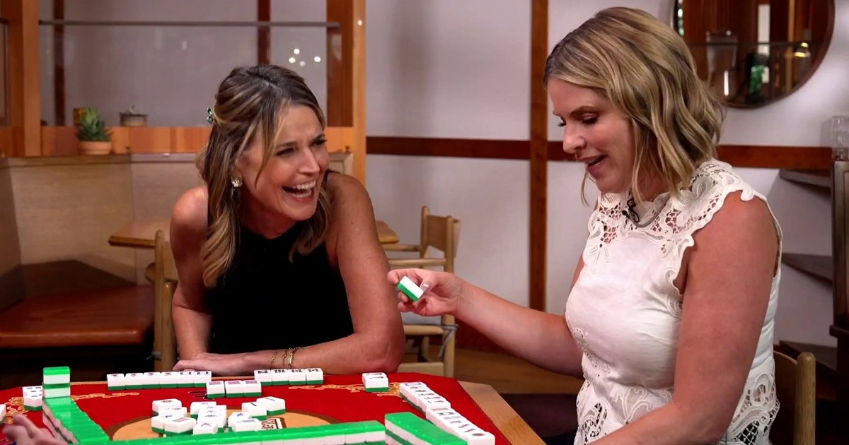 Savannah and Jenna Learn Why Mahjong Is More Than a Game