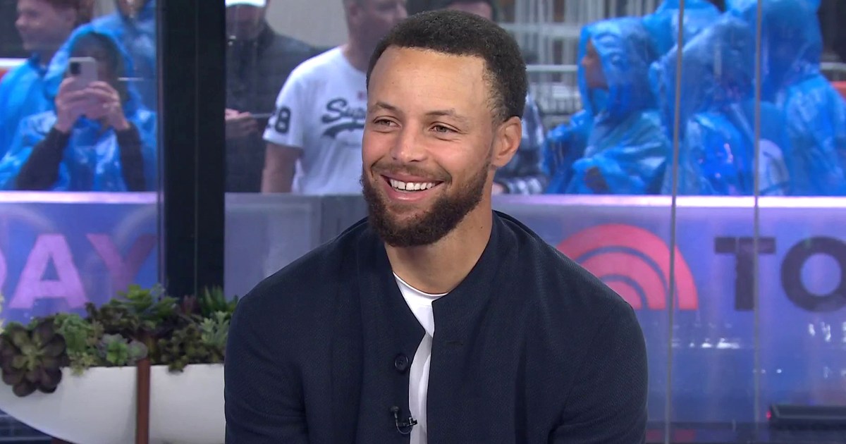 Steph Curry Talks New Book, Going Into Season 17, Life Lessons