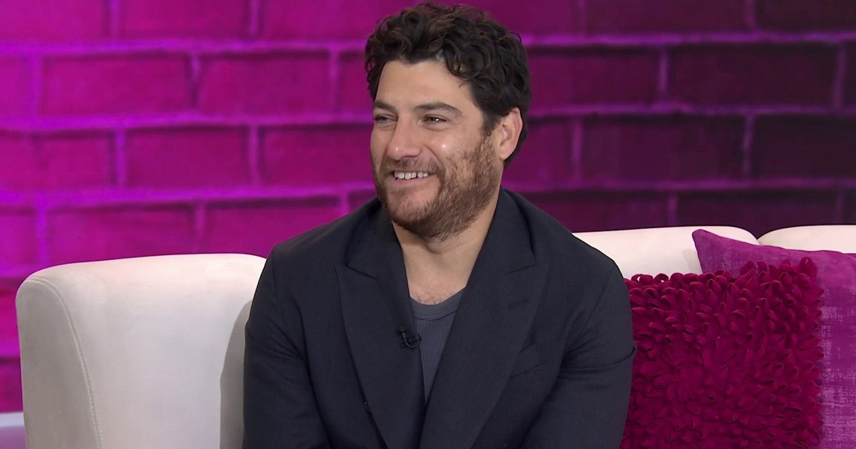 Adam Pally Talks Stand-Up Special, 'Great American Baking Show'