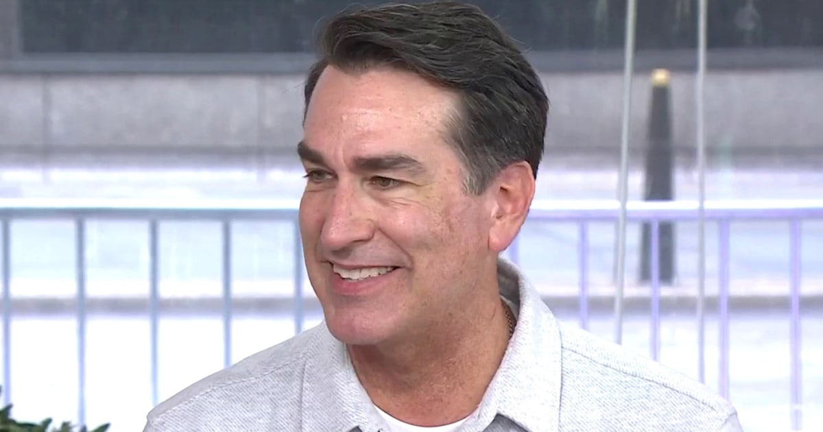 Rob Riggle Talks New Memoir, Military Service, Inspiration to Enlist