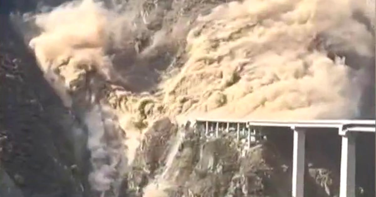 Newly Built Bridge Collapses in China Months After Opening